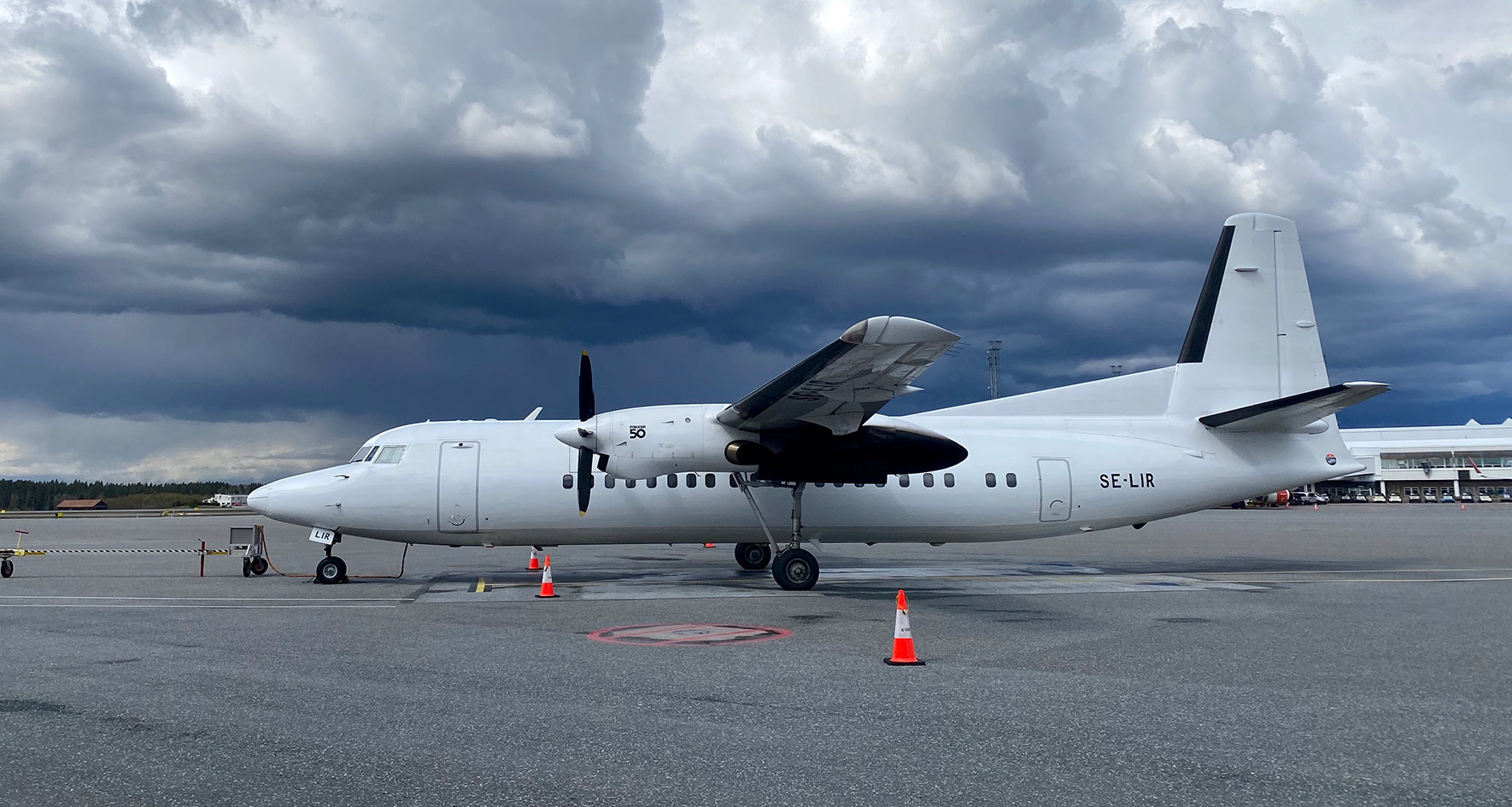 Fokker 50 - DynamicSource